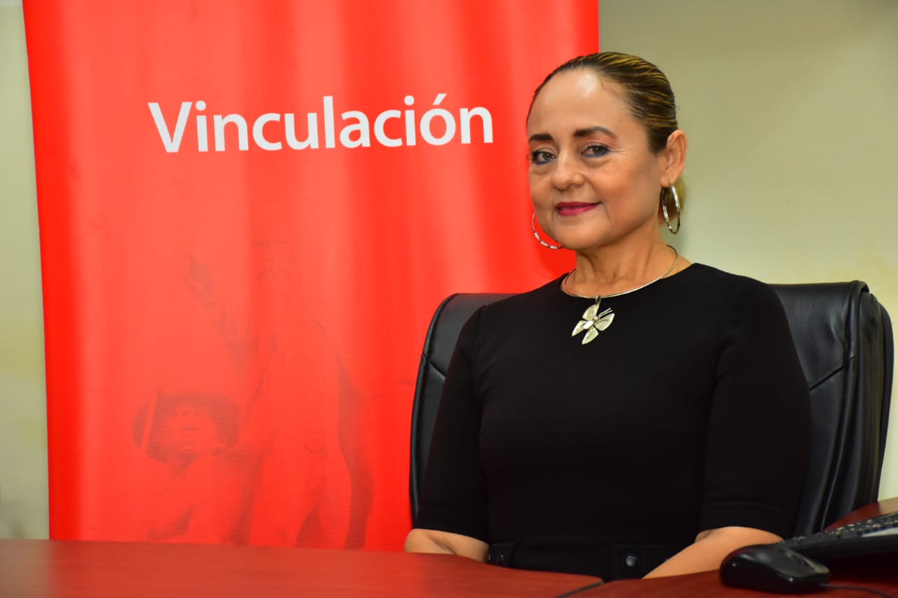 Dra. C. Natacha Pahola de las Mercedes Díaz Rodríguez – Dirección de ...